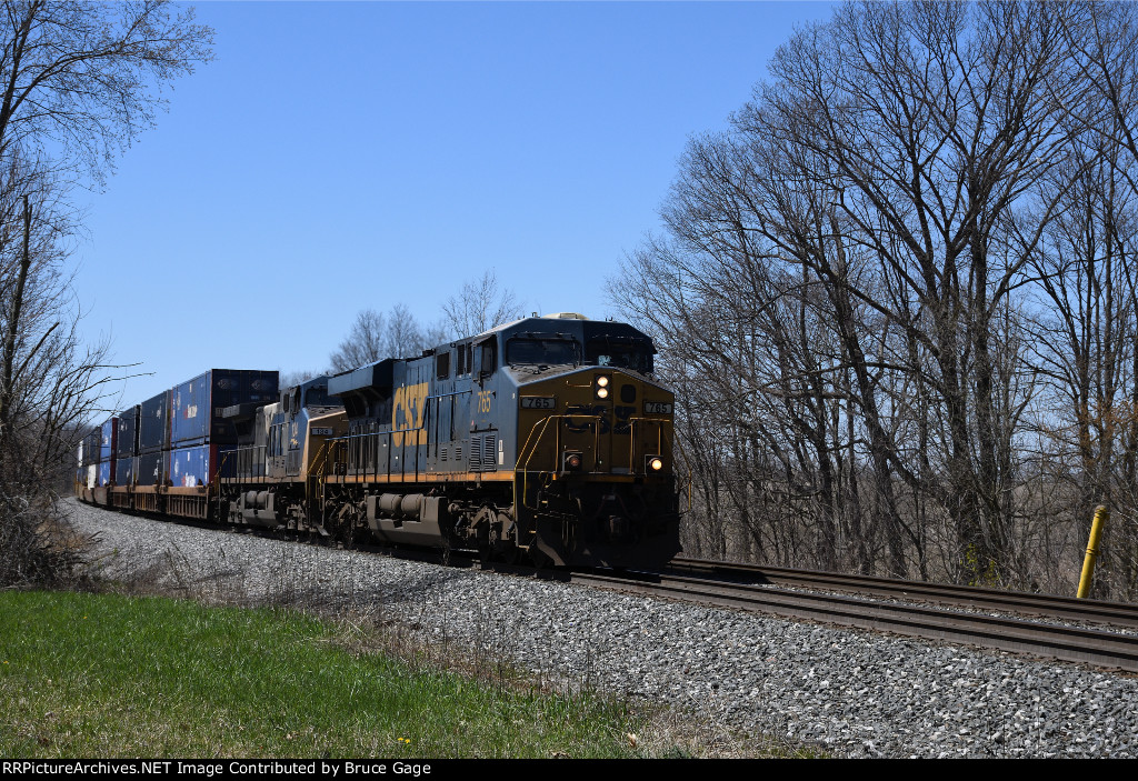 CSX 765